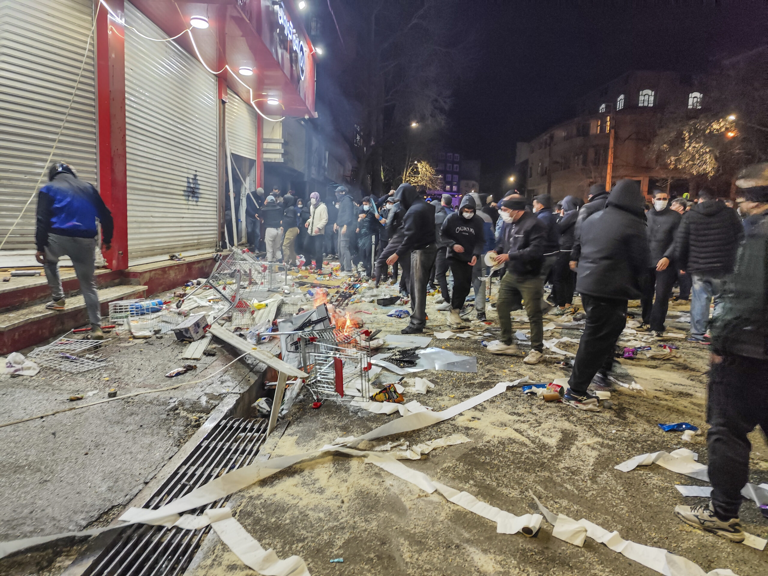 U.S. Moves Personnel Out of Major Qatar Base As Iran Tensions Rise ...